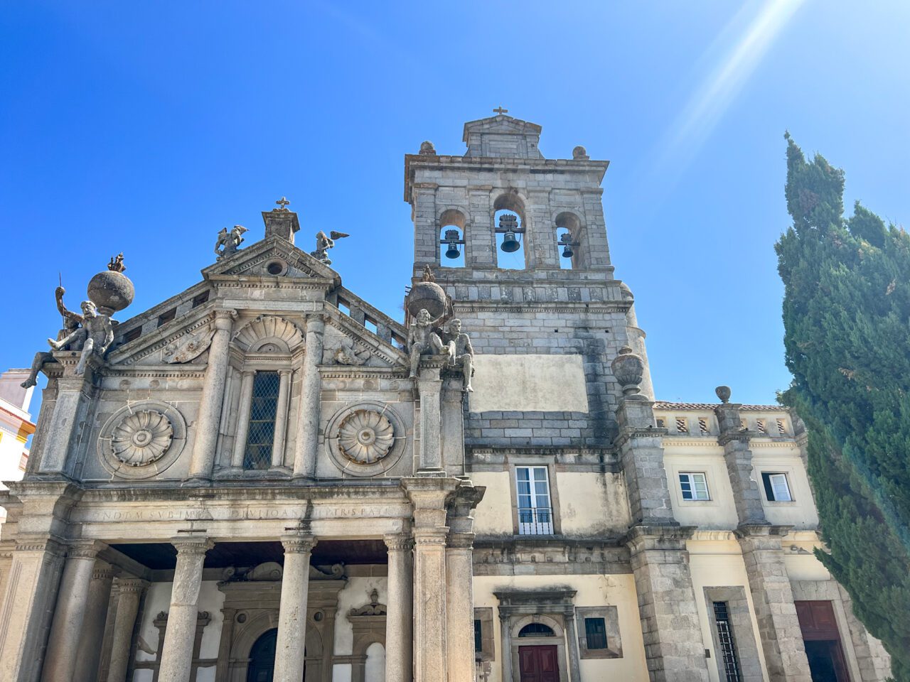 Things to do in Évora Portugal (+ best hotels & restaurants ...