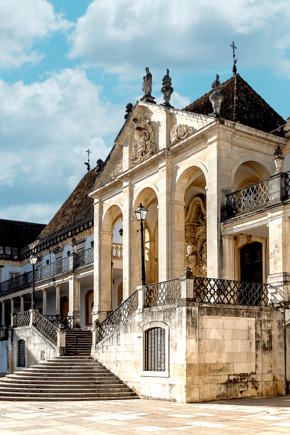 11 Best Things to Do in Coimbra, Portugal (+ top hotel options)